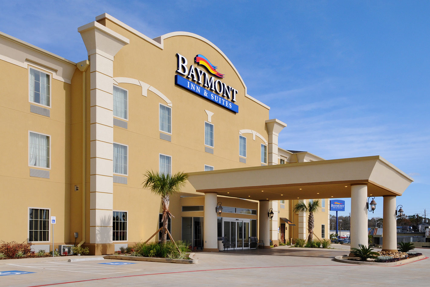 Baymont by Wyndham Hotels | Wyndham Business