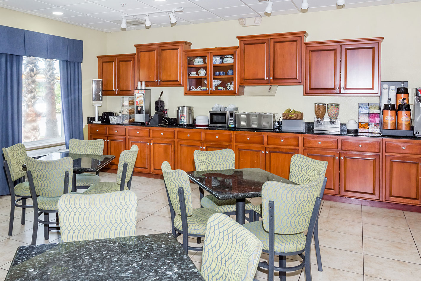 Days Inn by Wyndham Hotels | Wyndham Business