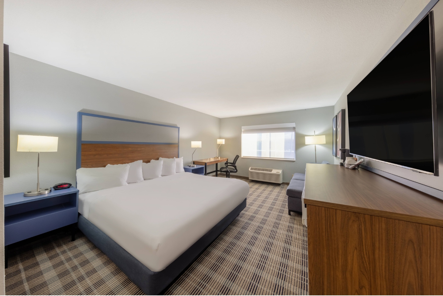 AmericInn by Wyndham Hotels | Wyndham Business